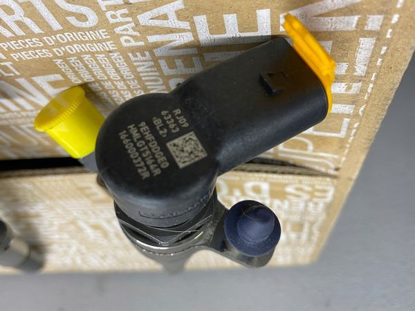 Injecteur Siemens NEUF 2.3 DCI 166000372R - Injecteurs Toutes Marques